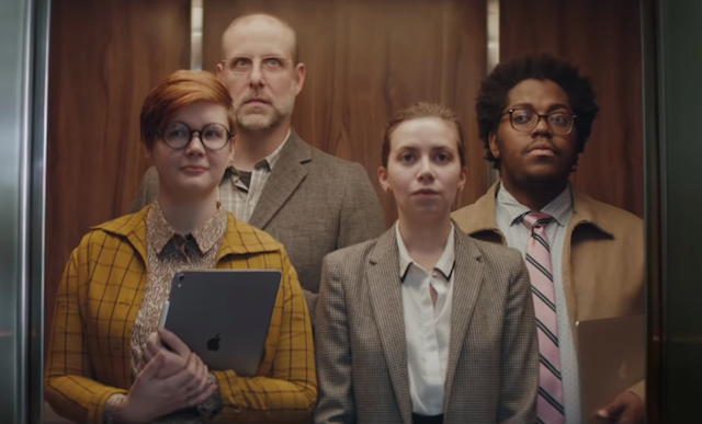 Apple. The Underdogs - Hot Digital